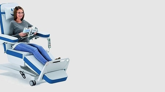 Therapy chairs | Fresenius Medical Care