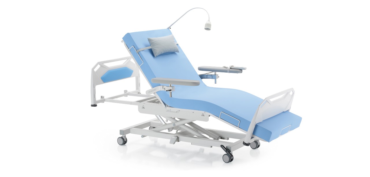 Therapy chairs | Fresenius Medical Care